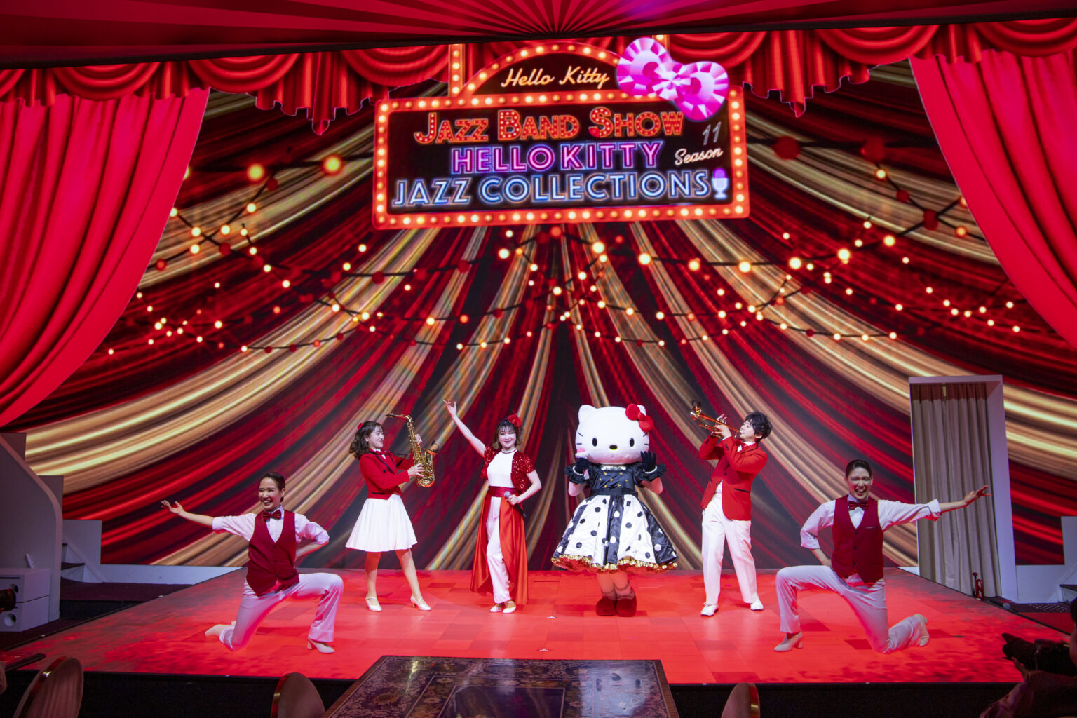 ショーのプロデューサーは私！？「HELLO KITTY JAZZ COLLECTIONS！」ってどんなショー？ | AWAJI HELLO ...